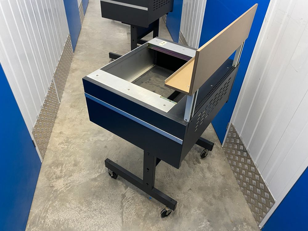 Revox Studer EMT Rack Cabinet Trolley #6 - Revox PR99 (Gebraucht) in ...