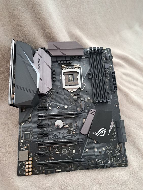 ASUS Strix Z270F Gaming Motherboard | Kaufen auf Ricardo