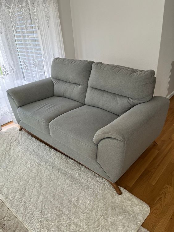 Sofa Grau 2er und 3er (Gebraucht) in Wil SG für CHF 100 – nur Abholung auf Ricardo kaufen
