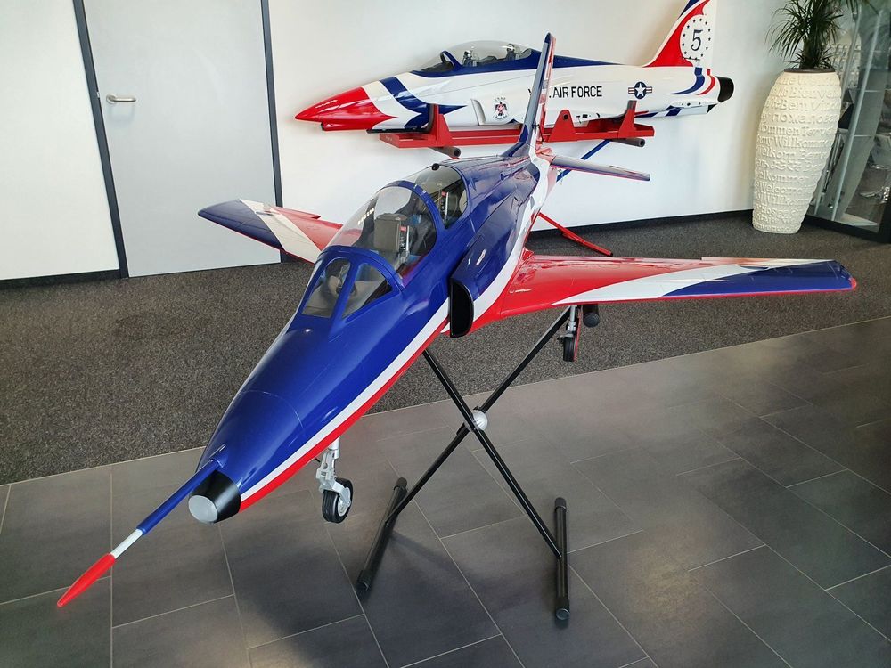 Super Galeb G-4, Full-Composite, mit EL-Fahrwerk und Servos (Gebraucht ...