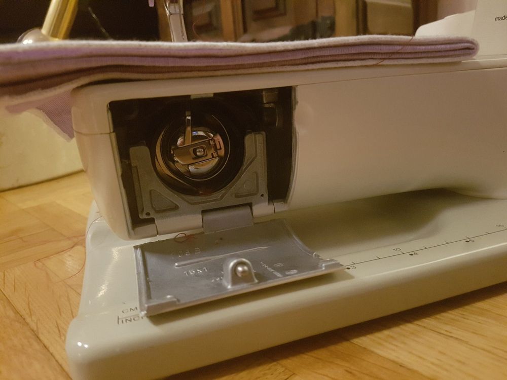 Bernina 800 Nähmaschine Swiss Made! (Gebraucht) in für CHF 149 – mit ...