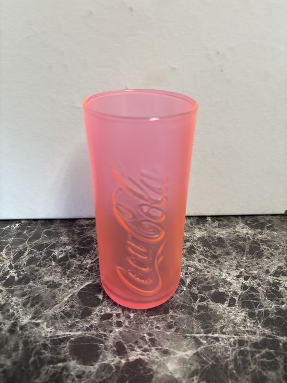 Rosa Coca-Cola Glas, Matt, Vintage Look (Gebraucht) in Uznach für CHF 5 ...