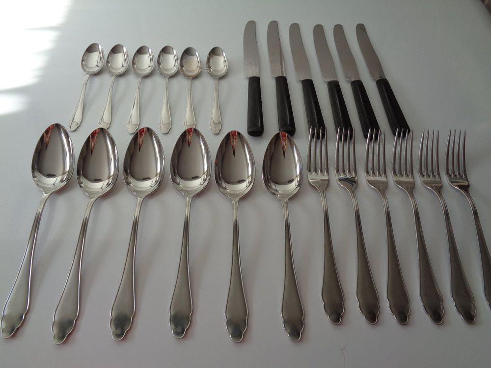 neues Besteck-Set, 24-teilig, Inox, ca. 60 Jahre alt | Kaufen auf Ricardo