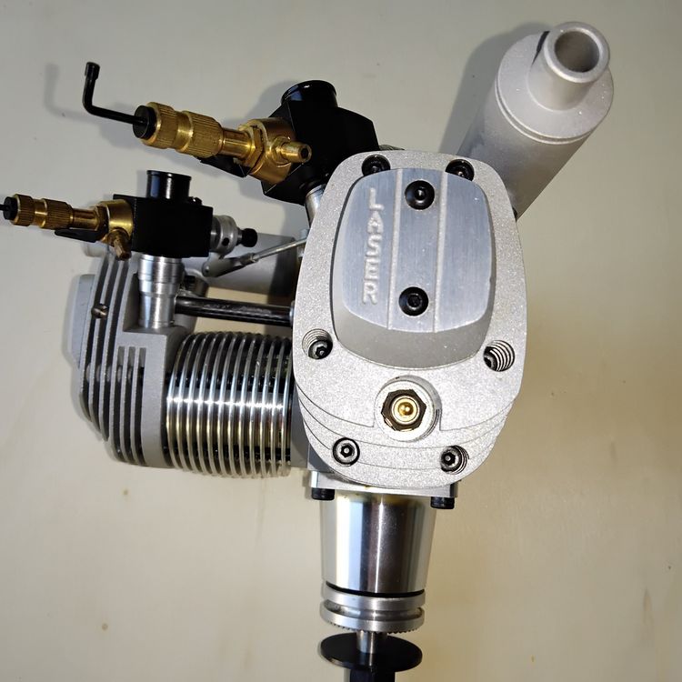 Laser 200V 4Takt Motor ( NEU ) (Neu und originalverpackt) in Bad Ragaz ...