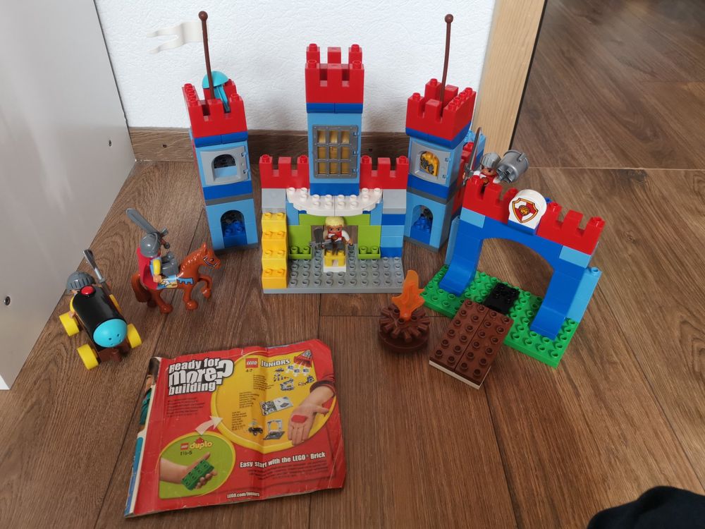 Lego Duplo 10577 grosse Ritterburg komplett (Gebraucht) in Fankhaus ...