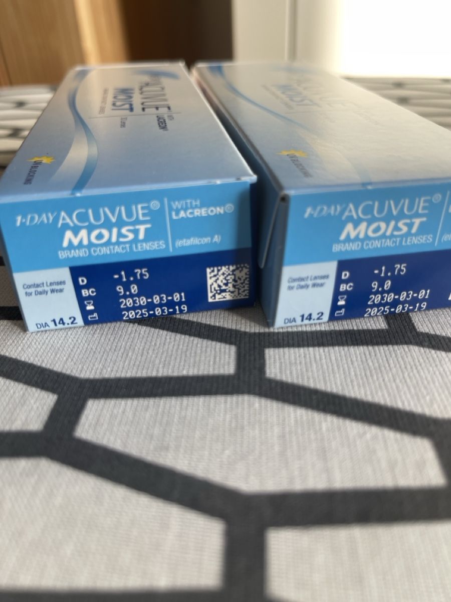 Acuvue Moist Kontaktlinsen, -1.75 Dioptrien, 60 Stk. Neu! (Neu und ...