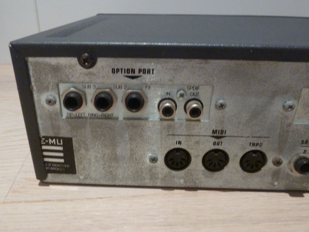 E-MU ESI-32 Rack Sampler (Gebraucht) in Bülach für CHF 70 – nur ...