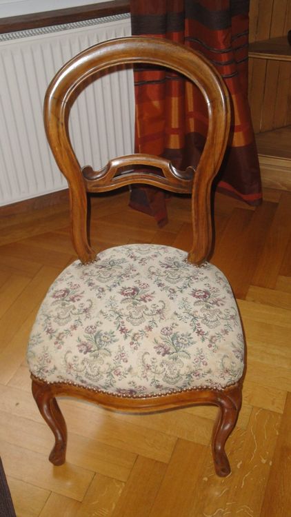 Lot de 4 chaises en bois Louis Philippe (D'occasion) à Vevey pour CHF ...