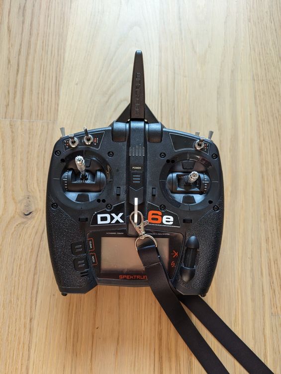 Spektrum Fernbedienung DX6e | Kaufen auf Ricardo