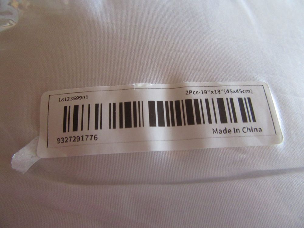 Kissen 2x je 45 x 45 cm mit Reisverschluss (Neu und originalverpackt ...