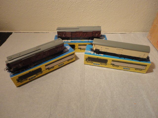 Piko 3 lange Güterwagen in Spur H0 (Gebraucht) in Wittenwil für CHF 22 ...