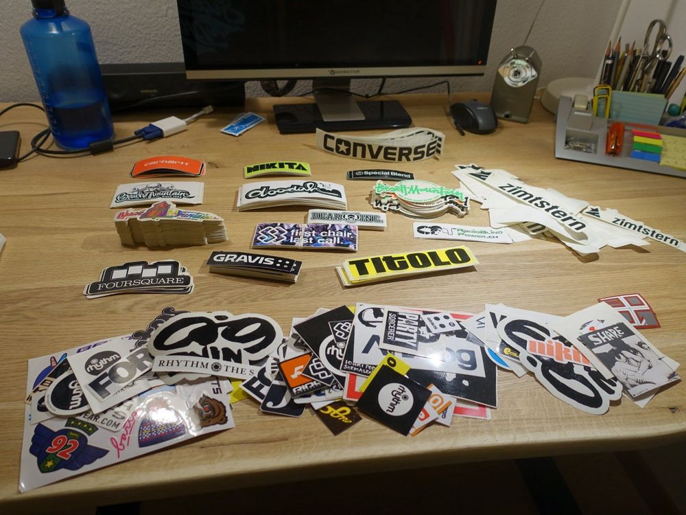 Sticker (Gebraucht) in Bern für CHF 3 – mit Lieferung auf Ricardo kaufen