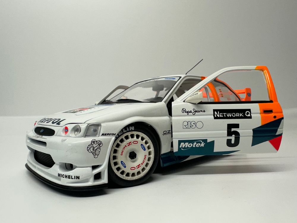 Ford Escort RS Cosworth 1:18 WRC, Sainz, Repsol, UT Models | Kaufen auf ...