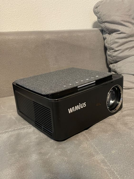 WiMiUS Beamer mit 4K Video, WiFi und Bluetooth (Gebraucht) in Stein für CHF 145 – mit Lieferung ...