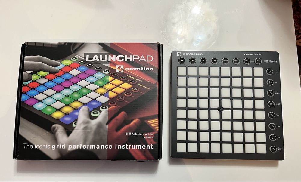 Novation Launchpad MIDI Controller MK2, as new (Neu (gemäss Beschreibung)) in Fahrwangen für CHF ...