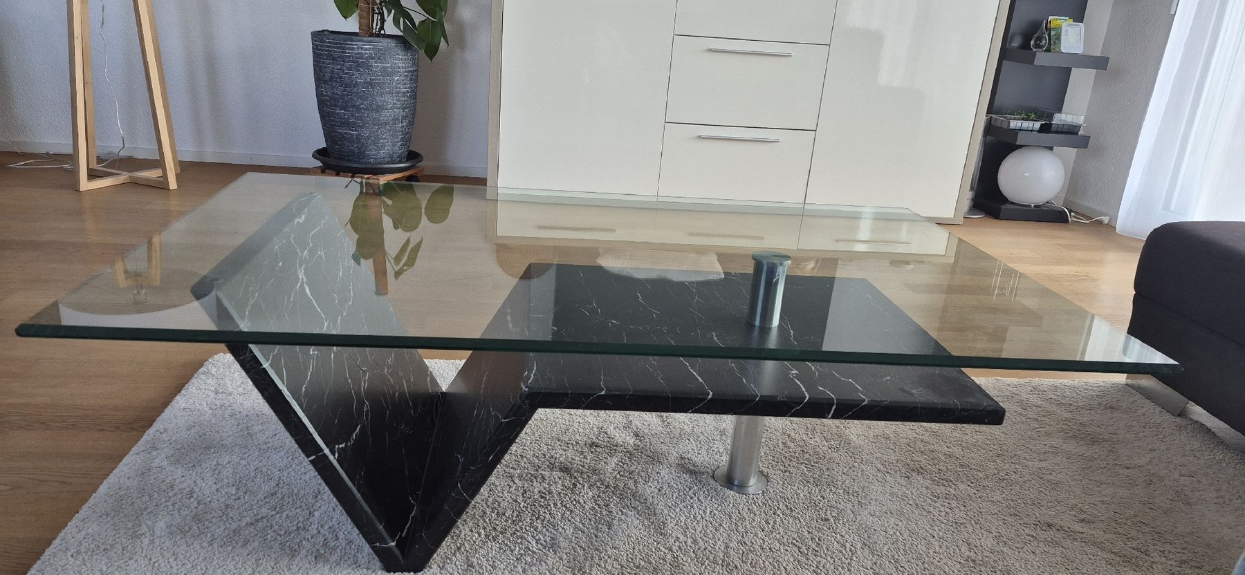 Wohnzimmer-/Stuben-tisch, echter Marmor und Dicke Glasplatte (Gebraucht ...