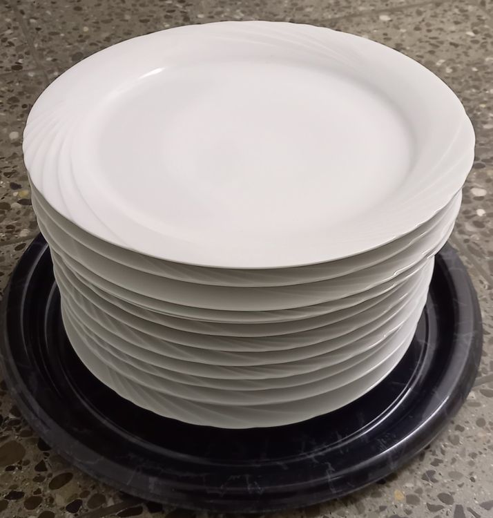 LOT AN 13 *WINTERLING - ESS - TELLERN* WEISS/DEKO/DM 30CM (Gebraucht ...