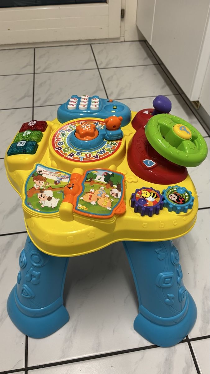 VTech Baby Adventure Play Table (Deutsch/German) (Gebraucht) in Zumikon ...