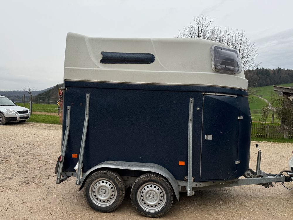 2er Pferdeanhänger CHROMY mit Sattelkammer | Kaufen auf Ricardo