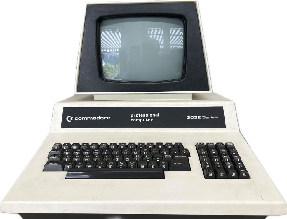 Commodore professional computer 3032 Serie | Kaufen auf Ricardo
