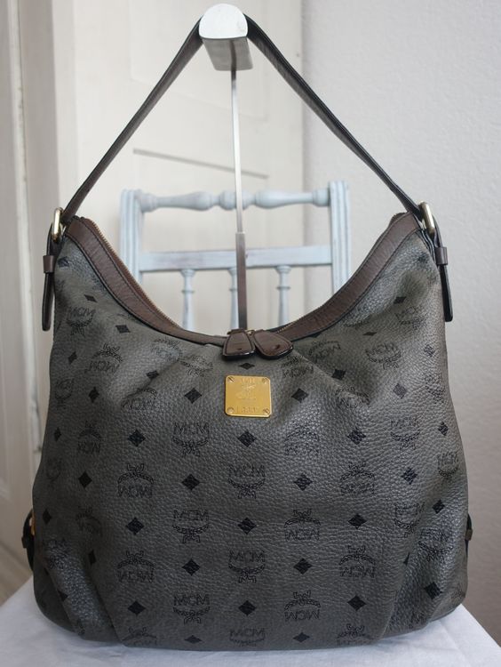 Original MCM Hobo Bag in Grau (Gebraucht) in Dottikon für CHF 175 – mit ...