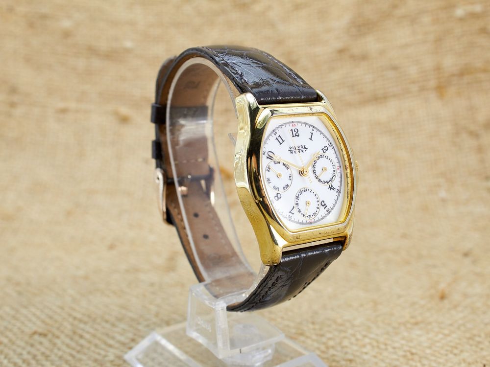 Damen Uhr, Pierre Henry, 31 mm (Gebraucht) in für CHF 9 – mit Lieferung ...