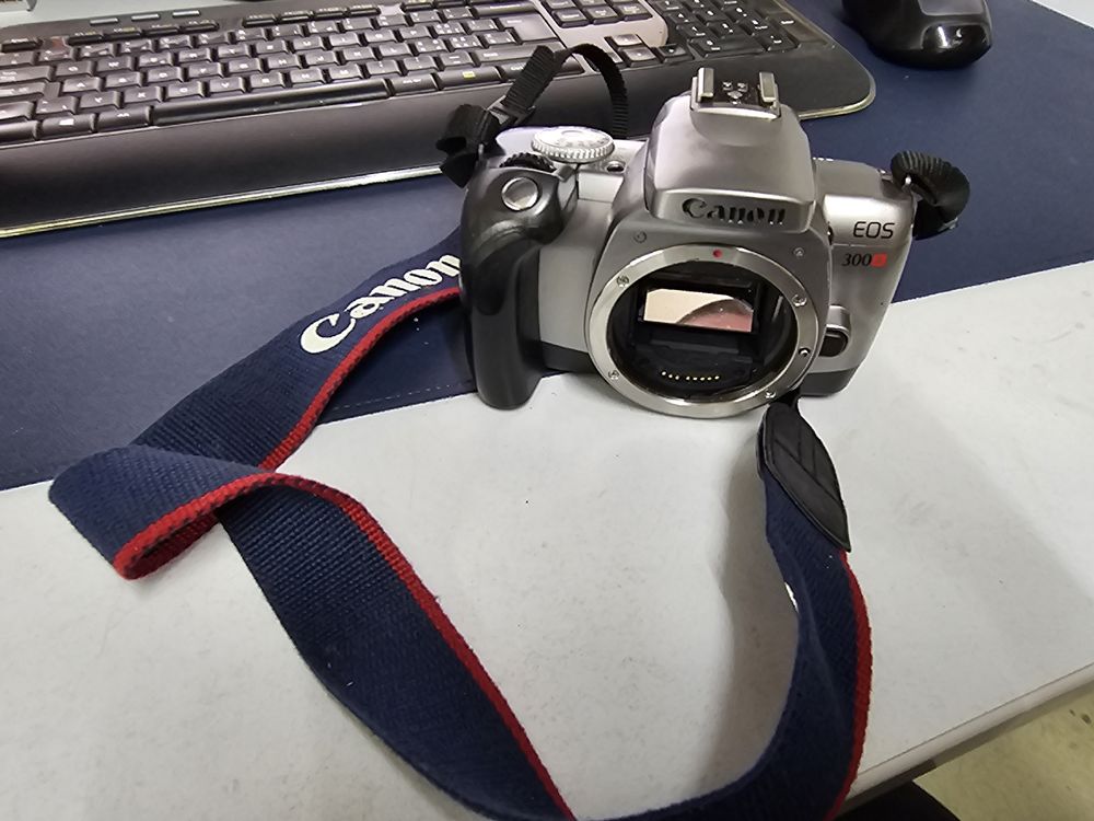Canon EOS 300x Kamera | Kaufen auf Ricardo