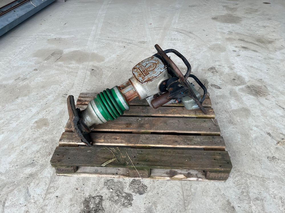 Wacker Vibrationsstampfer (Gebraucht) in Donatyre für CHF 140 – nur Abholung auf Ricardo kaufen