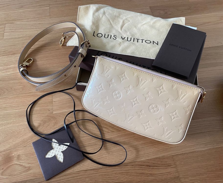 LOUIS VUITTON Pochette Accessoires Beige - Full Set | Kaufen auf Ricardo