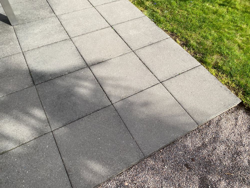 Gartenplatten von Creabeton grau (Gebraucht) in Gretzenbach für CHF 302 ...