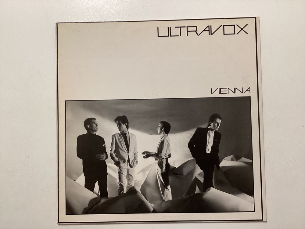 Ultravox LP - Vienna (Gebraucht) in Gutenswil für CHF 5 – mit Lieferung ...