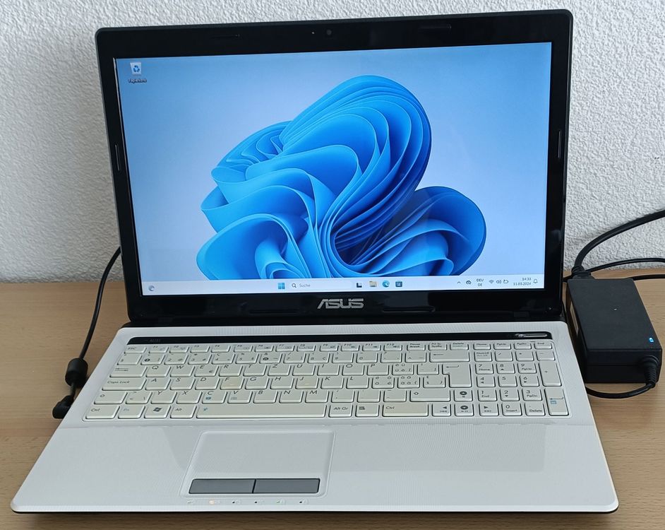 Laptop Asus X53S Windows 11 + MS Office 2021 Pro | Kaufen auf Ricardo