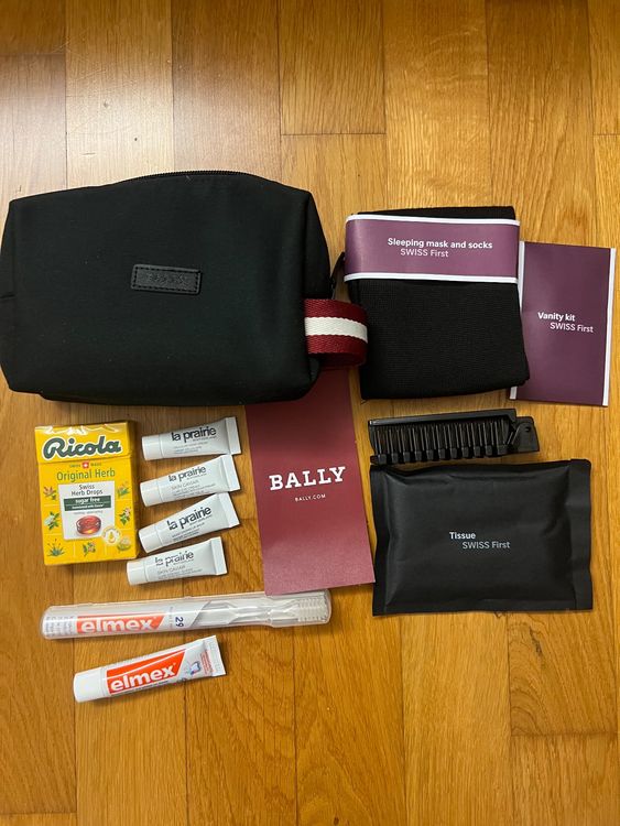 Swiss First Class Bally La Prairie Amenity Kit Necessaire (Neu und ...