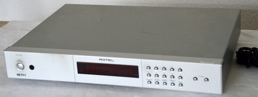 Rotel RT-02 AM/FM Radio Turner (Gebraucht) in Collonges für CHF 40 ...