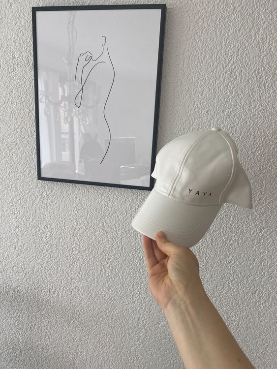 Cap „Yaya Women“ weiss, Lederlook | Kaufen auf Ricardo