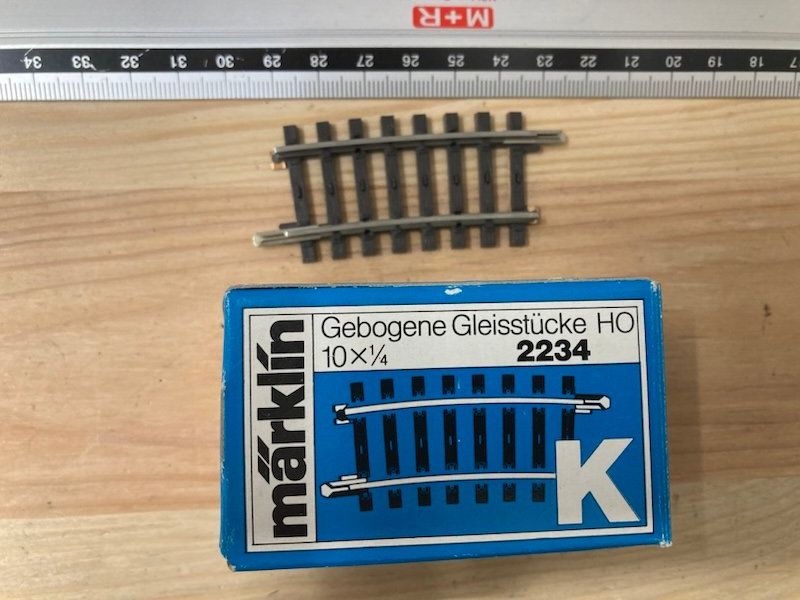 Märklin H0 K-Gleis 2234 Gebogene Gleisstücke 10 x 1/4 (Neu (gemäss ...