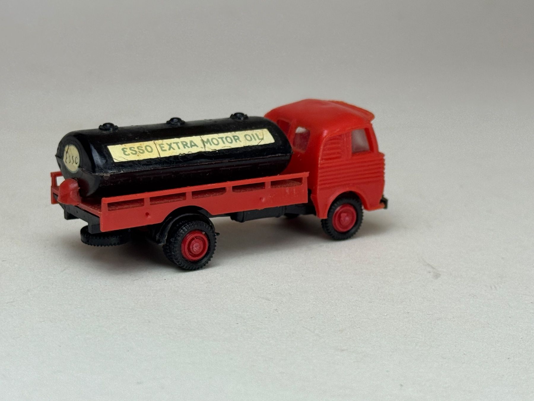 GB1-EKO Pegaso Tankwagen ESSO Extra Motor Oil (Gebraucht) in Elm für ...