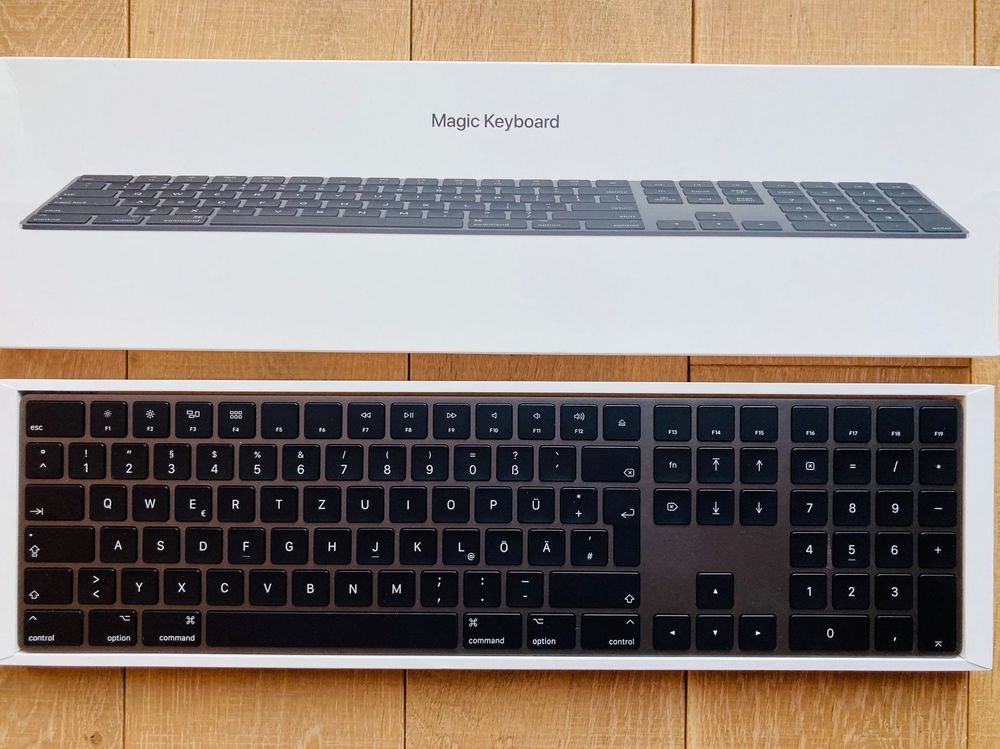 Apple Magic Keyboard Space Gray, Deutsch (Neu (gemäss Beschreibung)) in ...