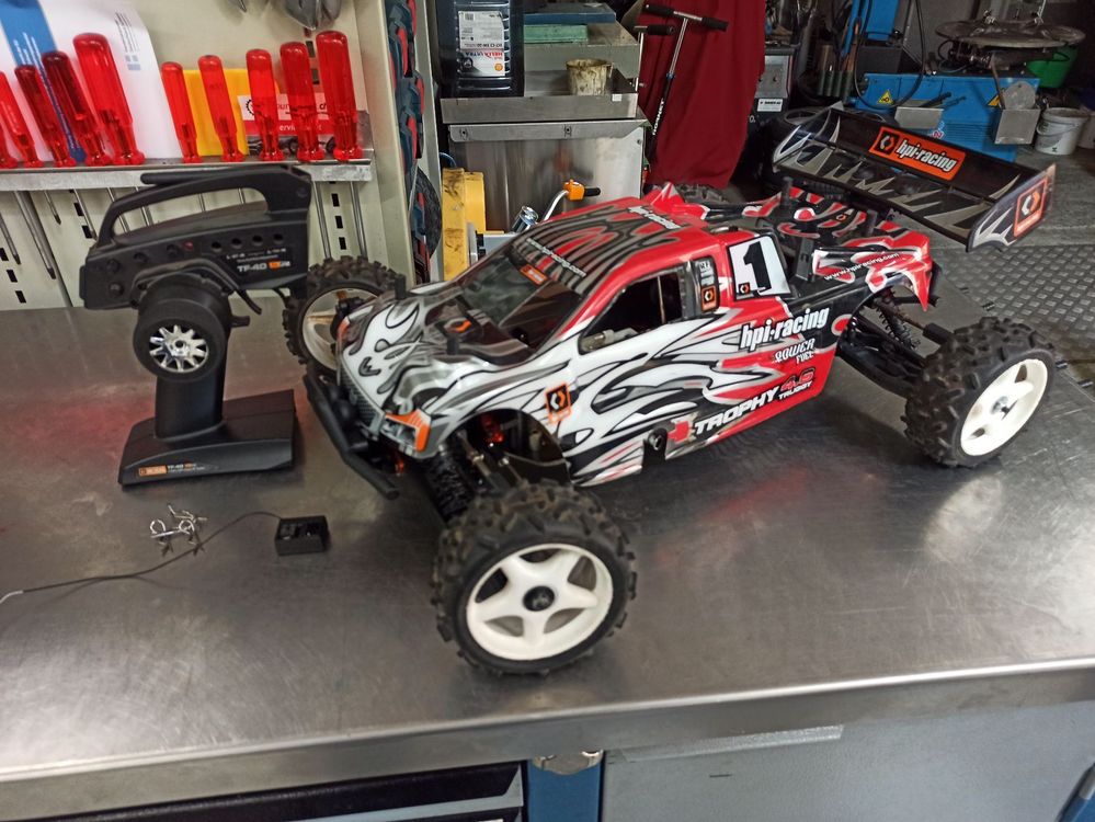HPI Trophy Truggy 1:8 (Gebraucht) in Konolfingen für CHF 250 – mit ...