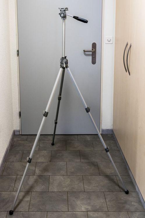 Vintage Stativ Velbon VS-3 (Gebraucht) in Gossau ZH für CHF 20 – mit ...