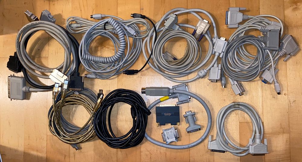 Diverse Alte Mac & PC Kabel (Gebraucht) in Unterengstringen für CHF 12 ...