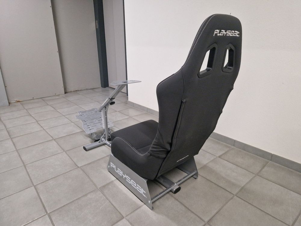 Playseat Racing SIM Rig (Gebraucht) in Thun für CHF 166 – nur Abholung ...