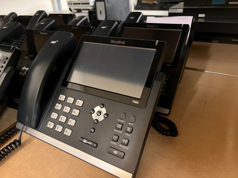 Yealink T48G - IP Telefon mit Swisscom Firmware (Gebraucht) in Winterthur für CHF 34 – mit ...