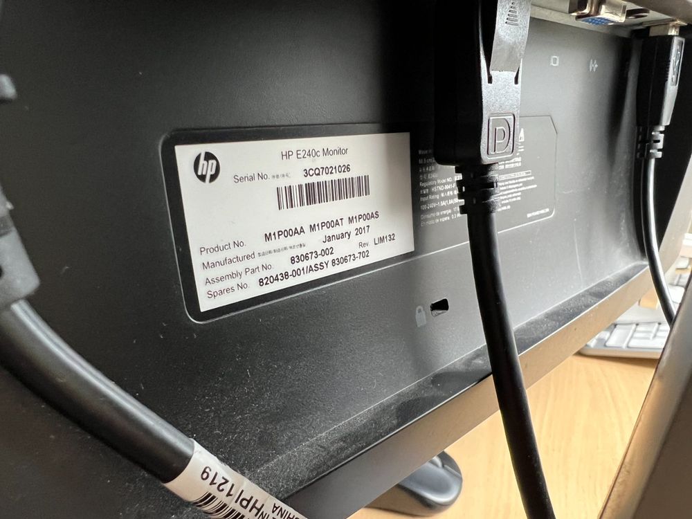 HP EliteDisplay E240c-23,8-Zoll-Videokonferenzmonitor | Kaufen auf Ricardo