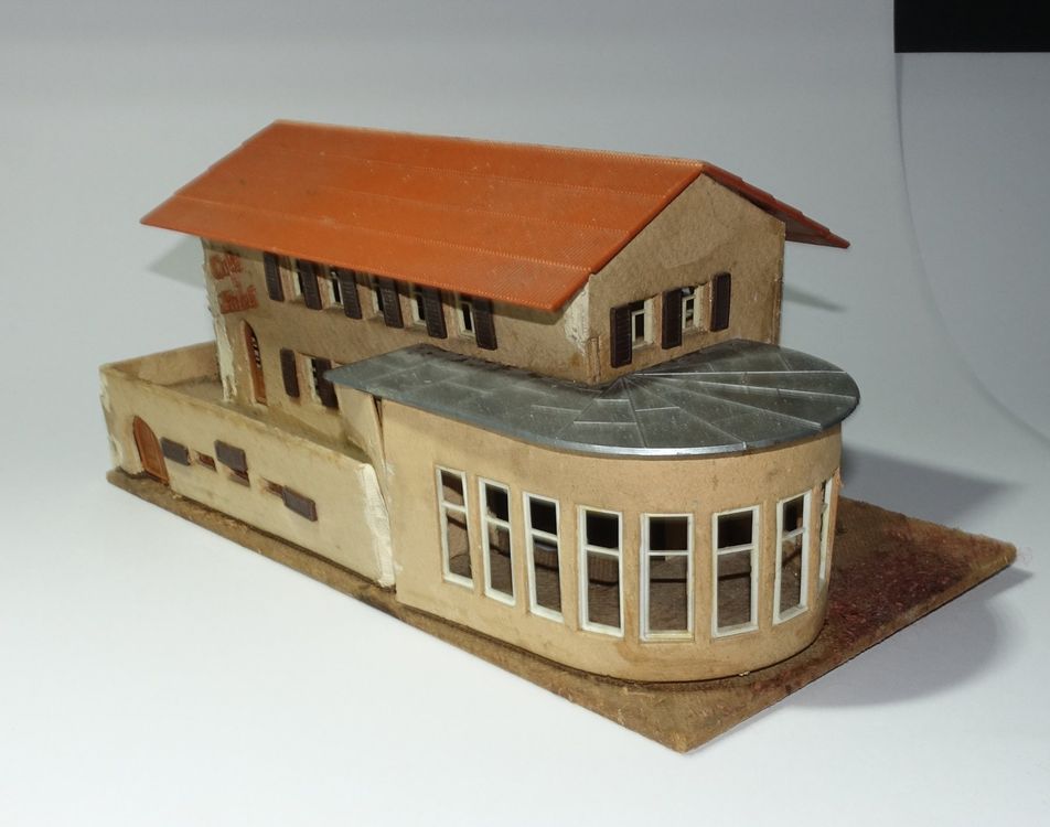 50er Jahre Restaurant Hotel H0 1:87 aus Pappe auf Holz | Kaufen auf Ricardo