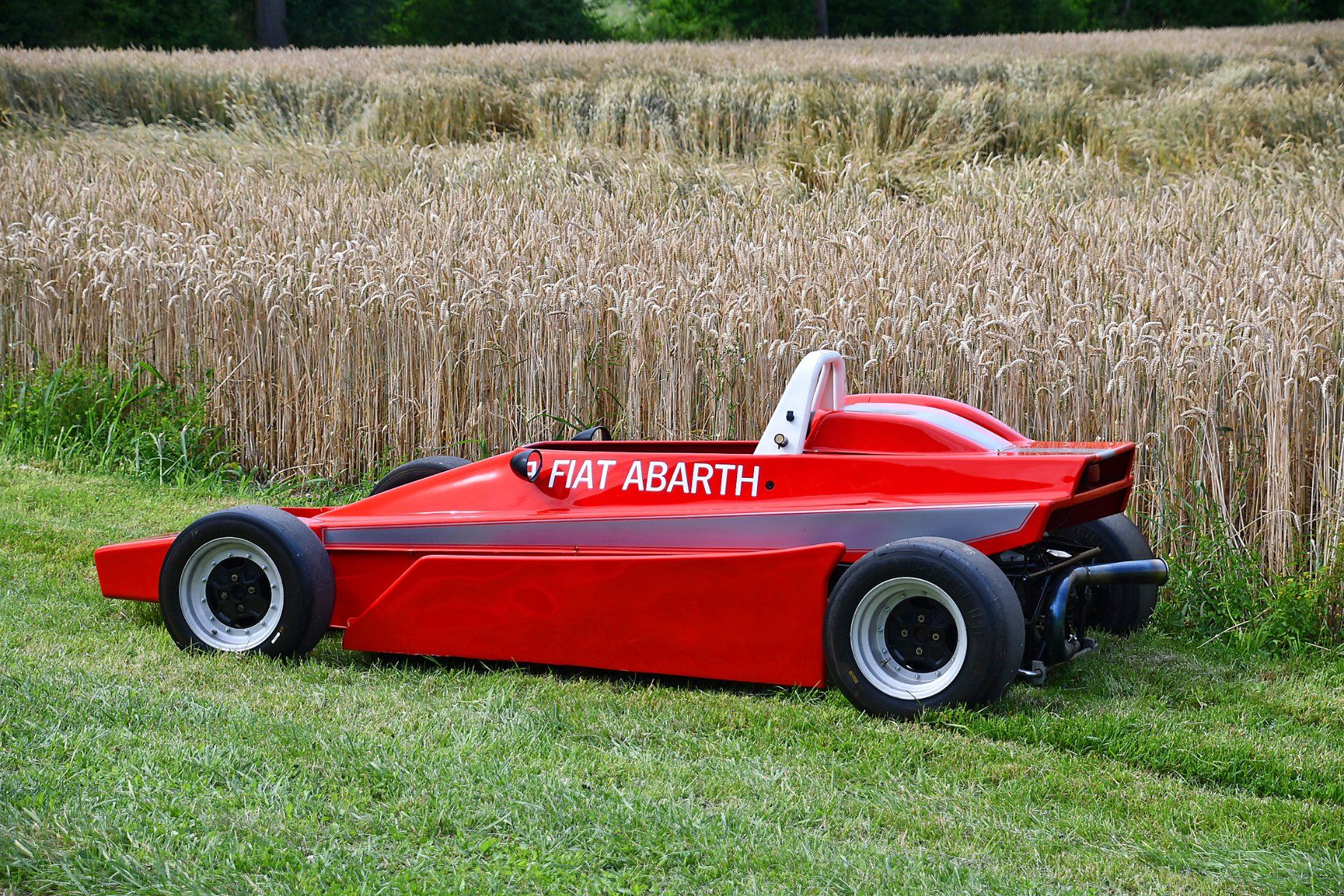 Fiat Abarth SE-033 Formula Rennwagen restauriert ab CHF 1.- (Neu ...