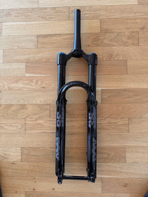 Fox 36 Performance Elite, 29", 44mm offset, Grip 2 damper (Neu (gemäss ...