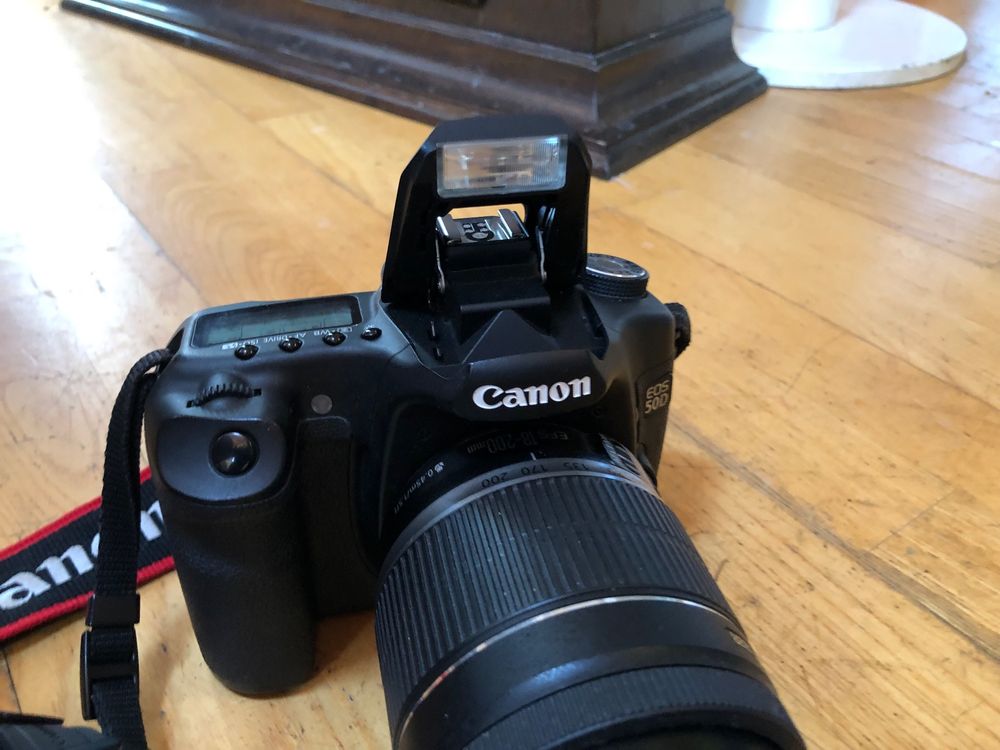 Canon EOS 50D Spiegelreflexkamera mit EFS 18-200mm (Gebraucht) in Villarepos für CHF 140 – mit ...