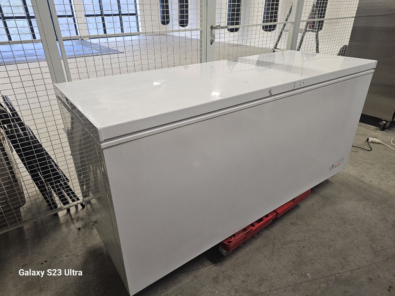 Gastro Hero Tiefkühltruhe TKTR-ECO650N, 550 Liter, Top! (Nuovo (secondo ...