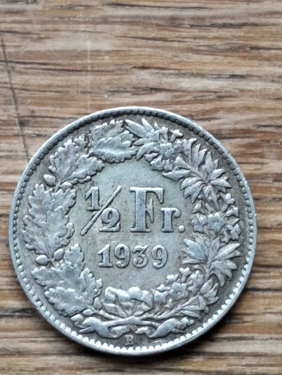½ Schweizer Franken 1939 Silbermünze Helvetia B (Gebraucht) in Wil SG für CHF 1 – mit Lieferung ...
